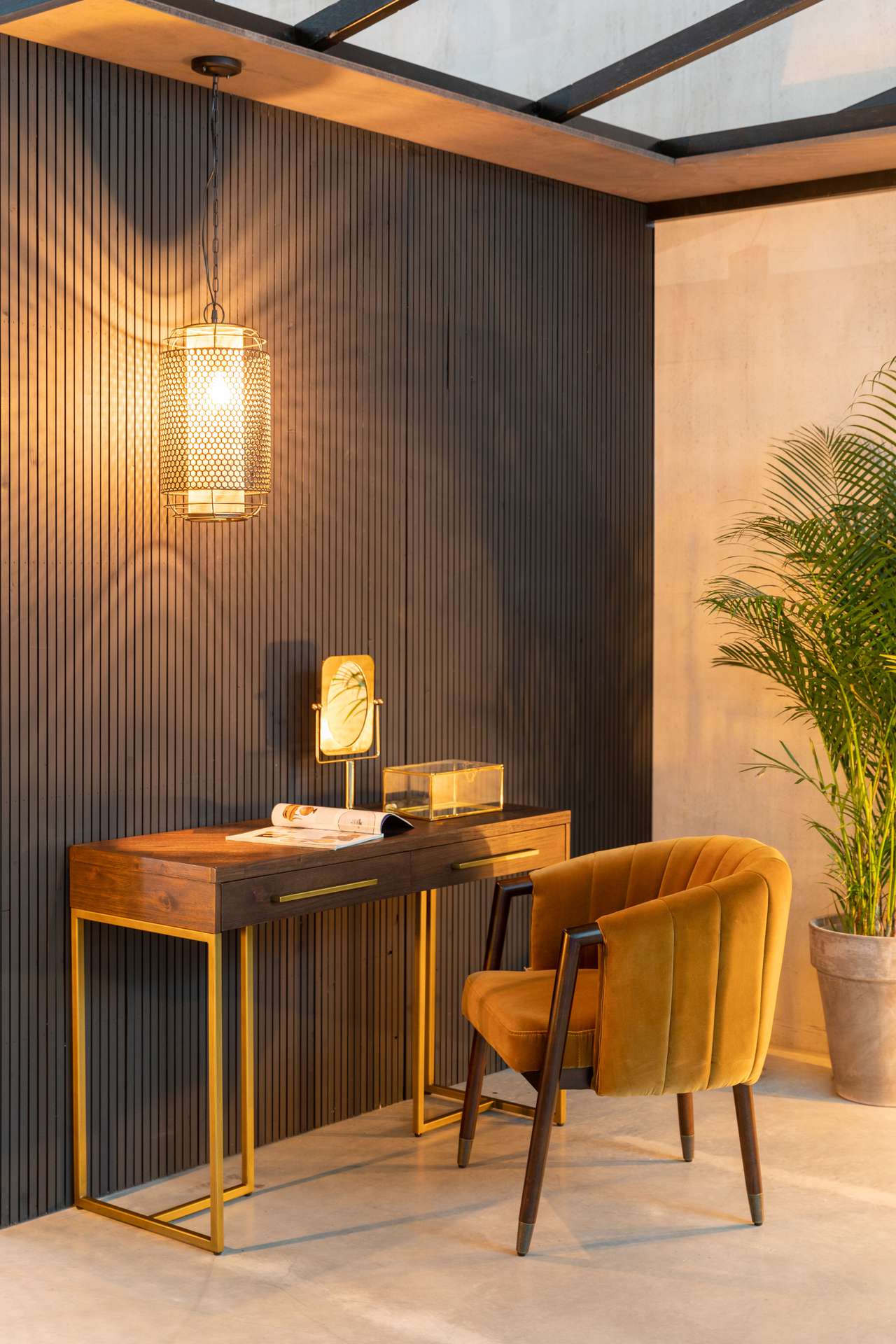 Sidetable Class - Producten - Loods 5